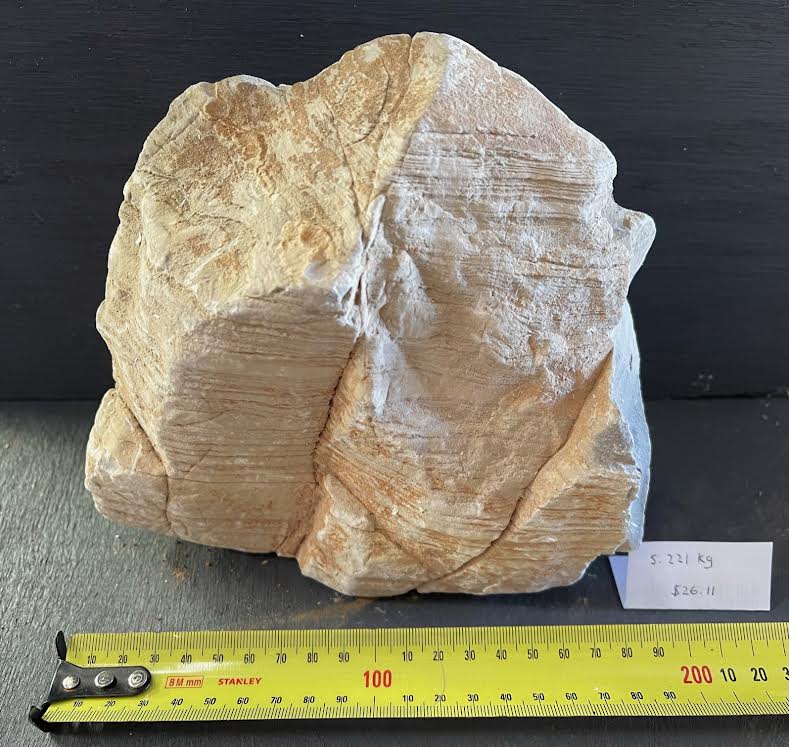 AMS Thousand Layer Rock Per Kg (In Store Only) – Williamstown Aquarium